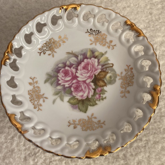 Lefton | Kitchen | Lefton China Hand Painted Pedestal Candy Dish | Poshmark